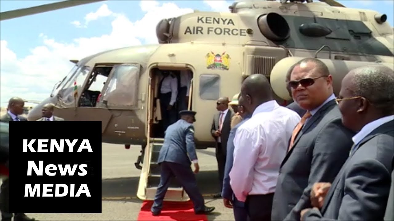 President Uhuru Kenyatta arrives in Nyeri Airstrip aboard an Air Force ...