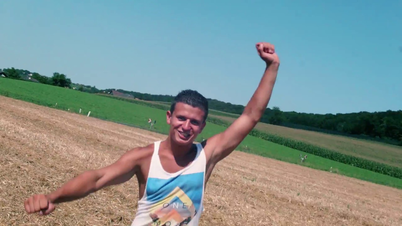 Stefan Rauch - Noch 5 Bier, dann gfollt sie mir (offizielles Video ...