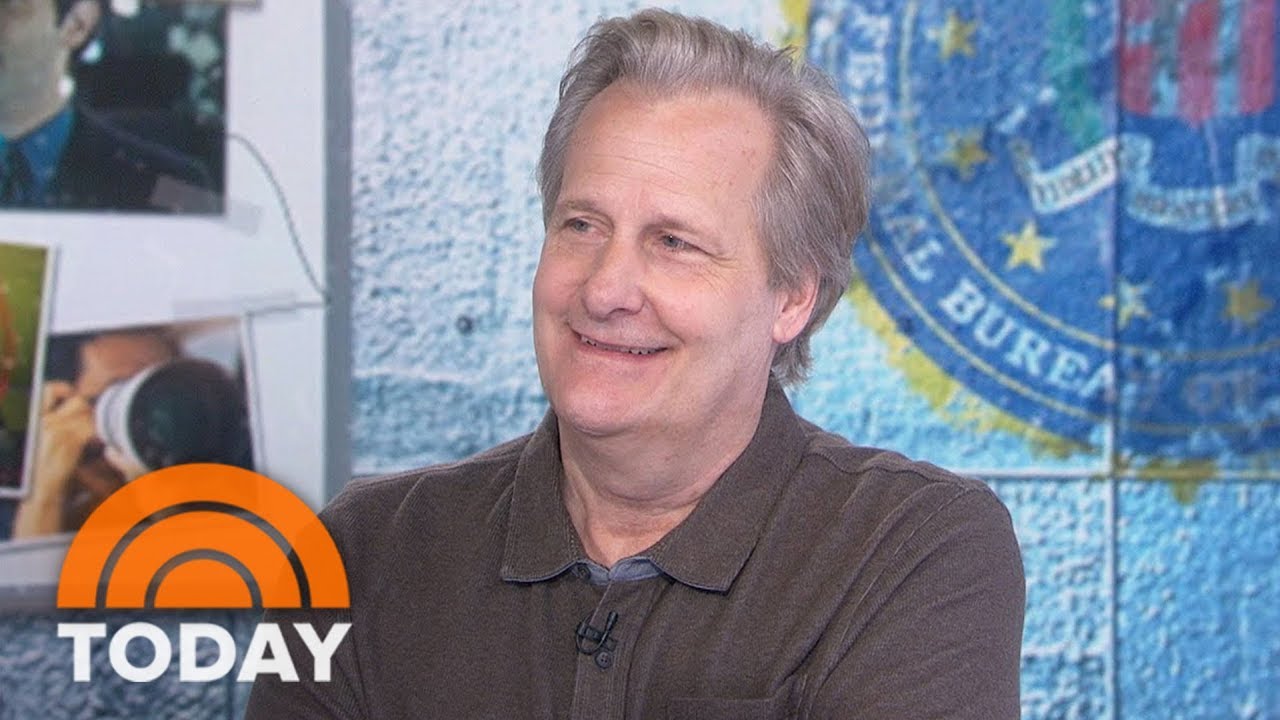 Jeff Daniels Plays FBI Agent Fighting Al Qaeda In ‘The Looming Tower ...
