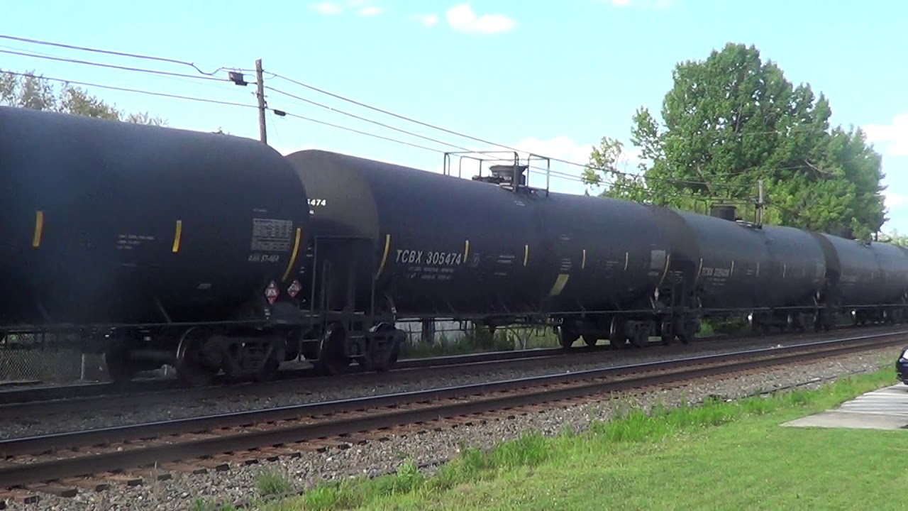 NS 67Z w/ NS 1125, NS 3653, BNSF 8413 and 108 Empty Tank Cars Thursday 7/25/19 - YouTube