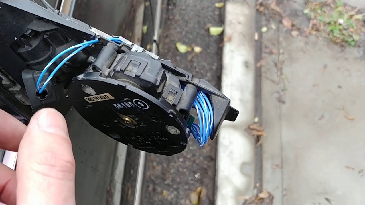 Mercedes W140 mirrors repaired. Test on car before mailing them back to ...