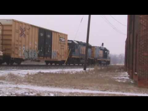 CSX # 2266 # 6474 ( Grain ). with caboose - YouTube