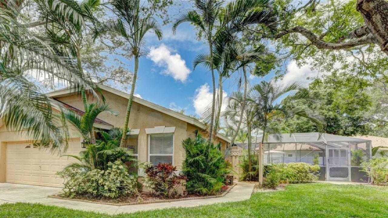 3297 GULF WATCH COURT, SARASOTA, FL Presented by David & Toni Zarghami ...