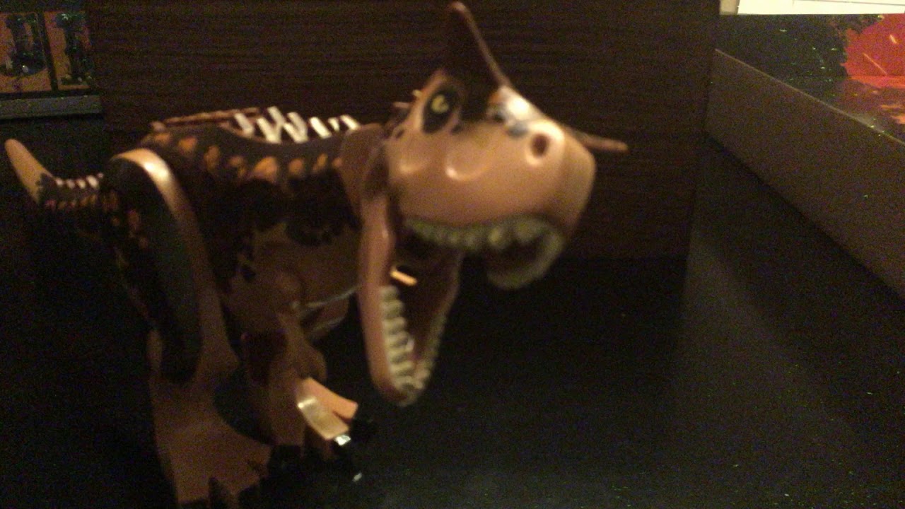 lego carnotaurus - YouTube