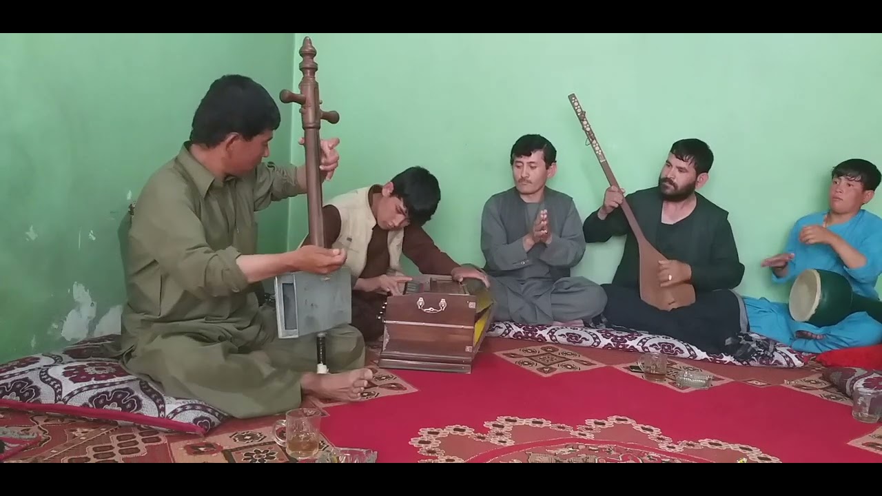 محفل دمبوره و غیچک و زیر بغلی میکس محلی HD ghichak shirali - YouTube