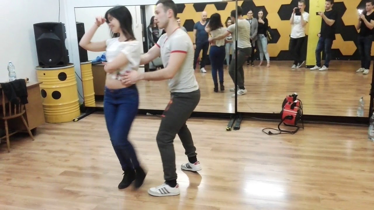 Sporek & Hanu Bachata Sensual Impro /Ed Sheeran - Perfect/ Pozajęciowe impro - YouTube