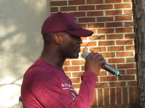 Dedrick Dodge and this Seminole Rap warm up - YouTube