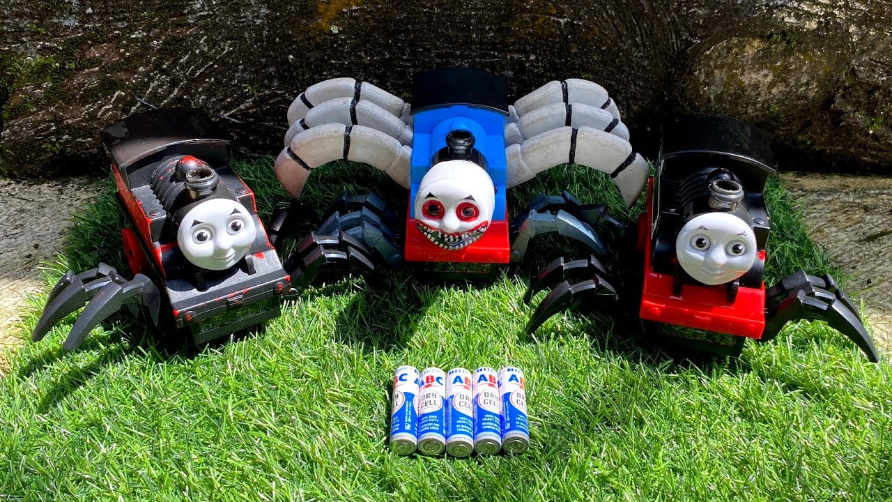 Unboxing & Menjalankan 2 Kereta Thomas Laba Laba Hitam, Thomas Kaki ...