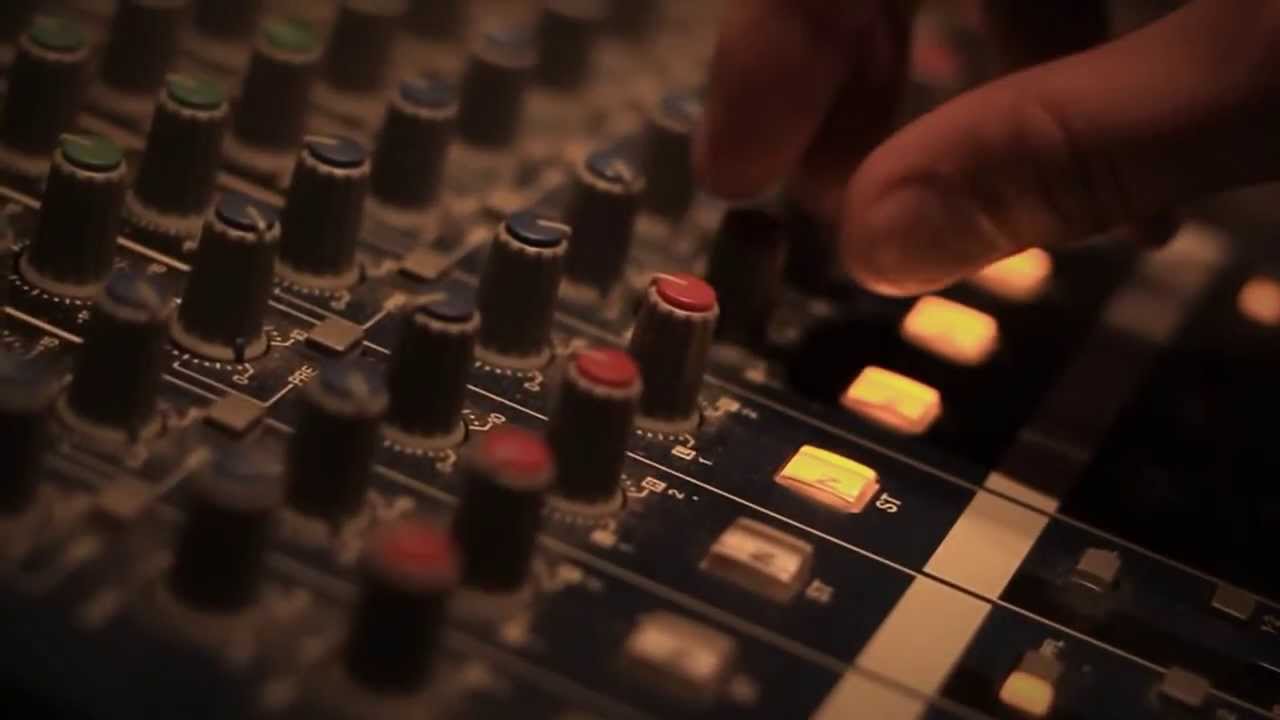 The Motion - Drake - Sean Bradbury - YouTube