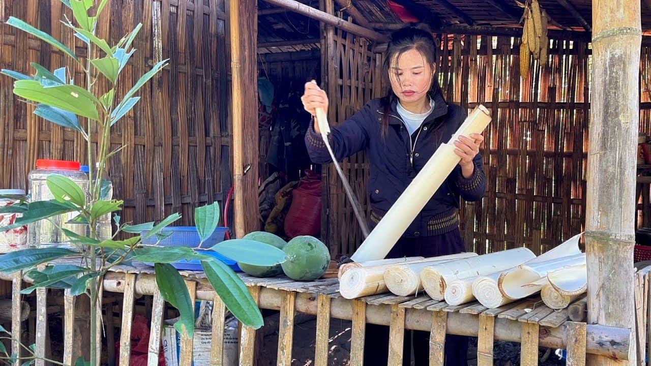 How to Make Pickled Banana Core, Green Papaya, and Shallots - YouTube