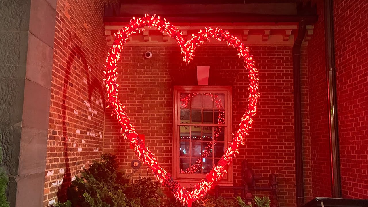 4K 🇺🇸| Holiday Lights in Downtown Frederick| Maryland - YouTube