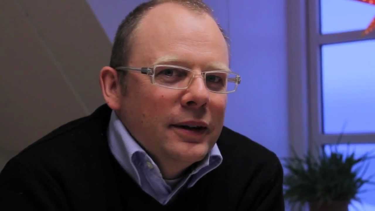 Interview med Anders La Cour Vahl - YouTube