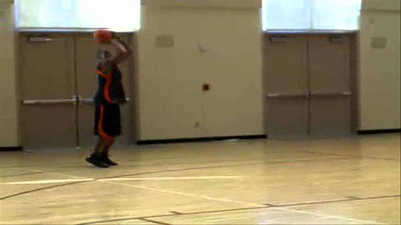 Kobe's Shooting Form - HD - YouTube