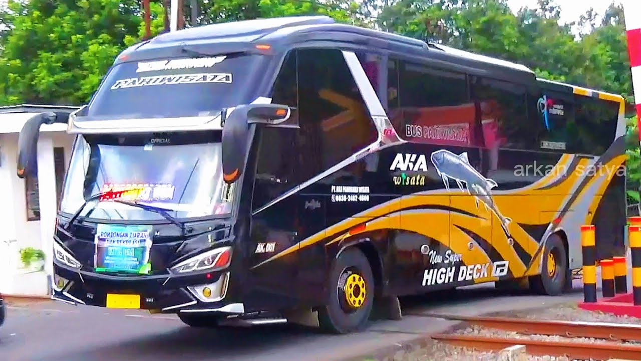 Bus Spotting, Bus Pariwisata, Bus Akap, Bus Indonesia - YouTube