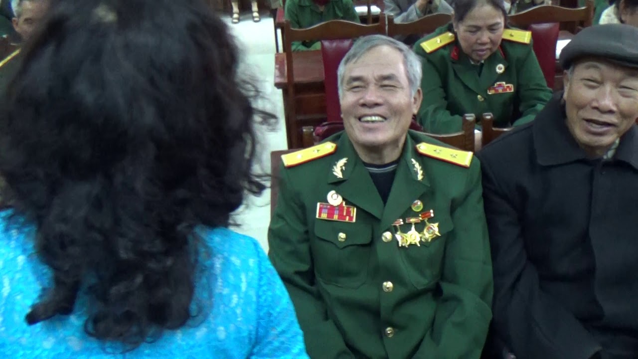 00005 Cây đàn Cha Pi do Nữ CSTS CLB Hương rừng Trường Sơn trình bày ...