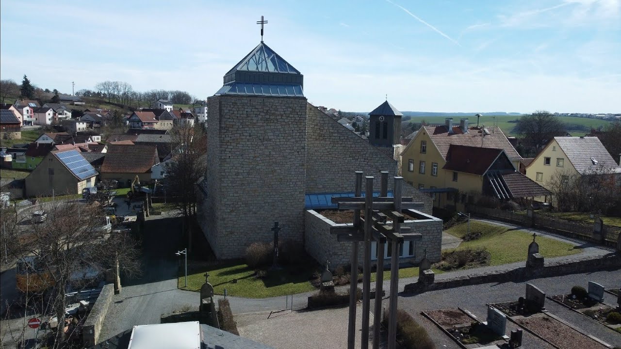 🌄 Leutershausen ⛪ St. Bartholomäus | Unterfranken | Rhön | Bayern | DJI ...