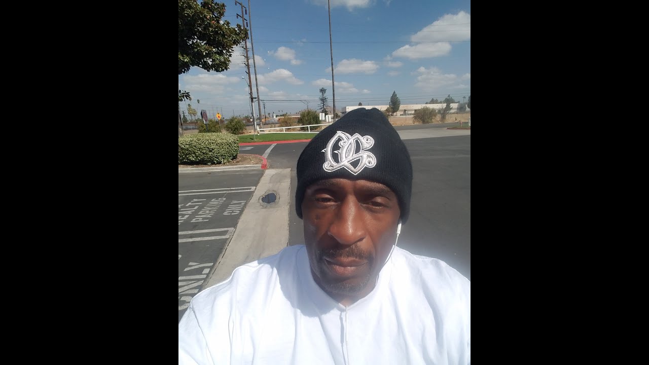 I ALMOST HAD TO SMOKE THESE FOOLS. - YouTube