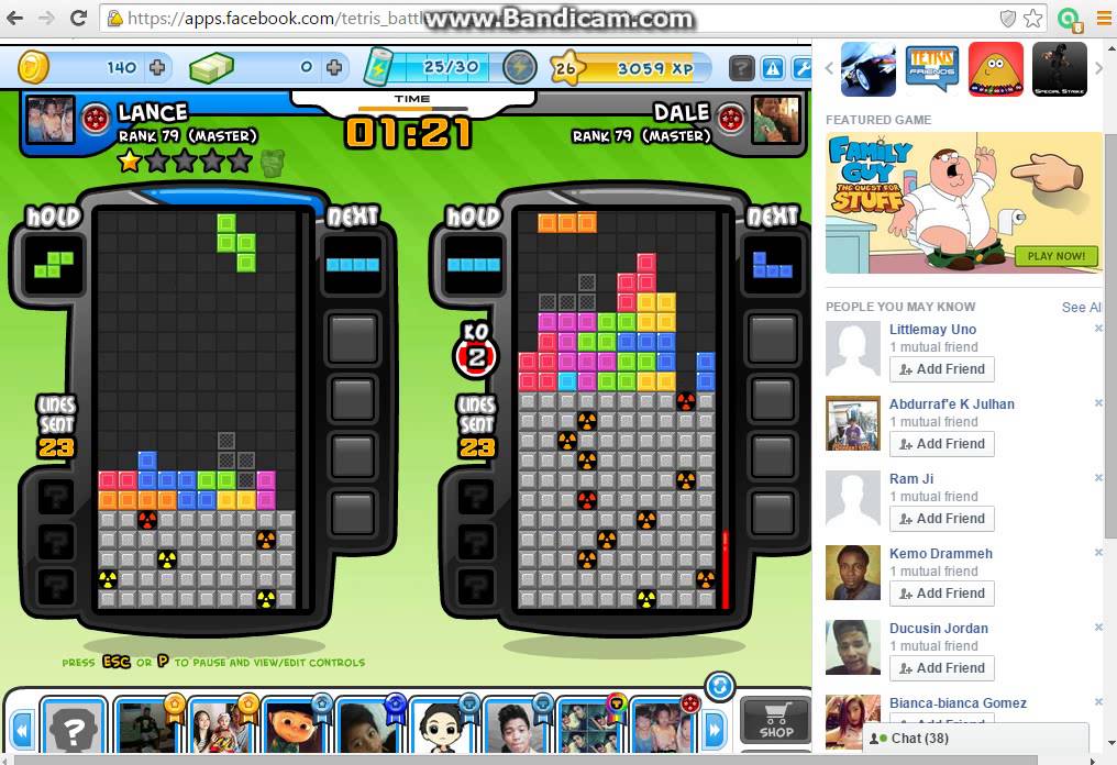 Playing Tetris Battle - YouTube