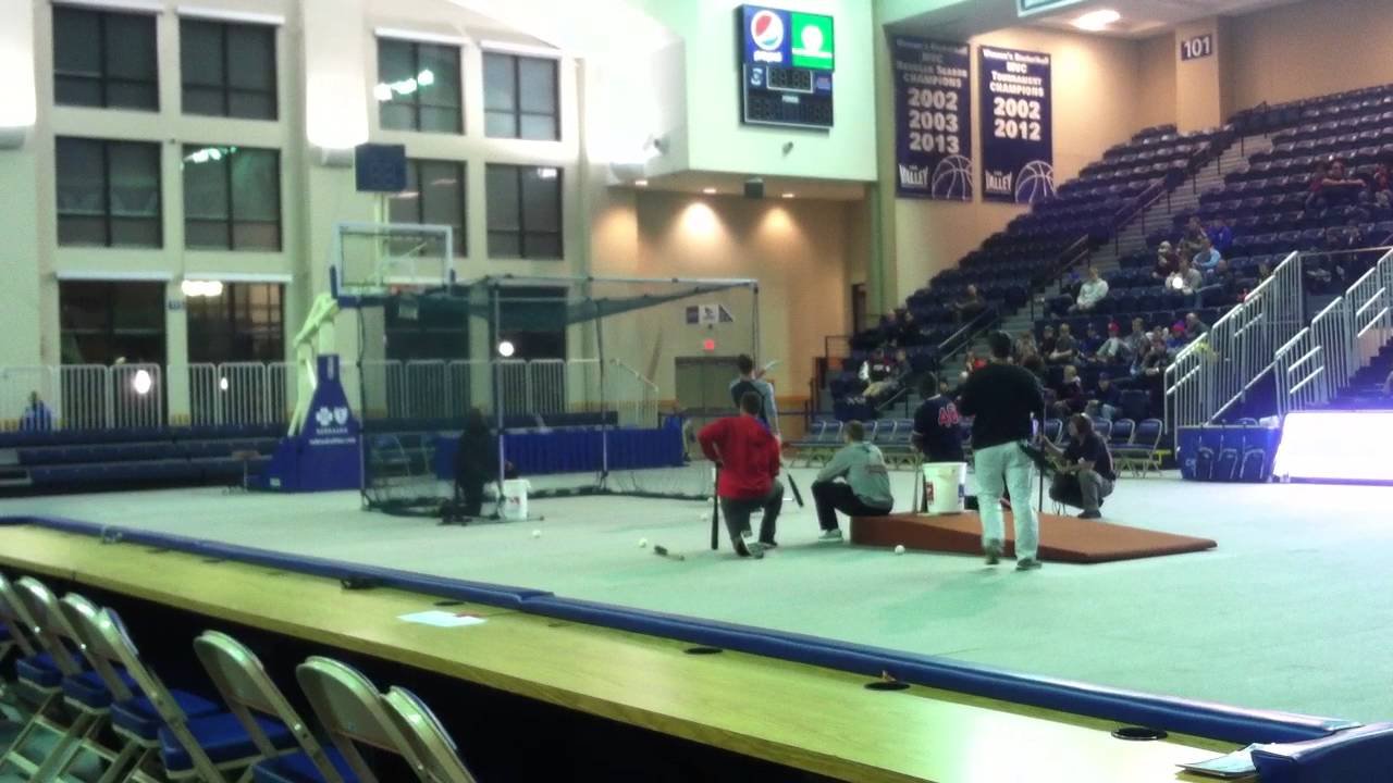Alex Gordon hitting the Ball, Creighton Omaha NE Hitting Clinic with ...