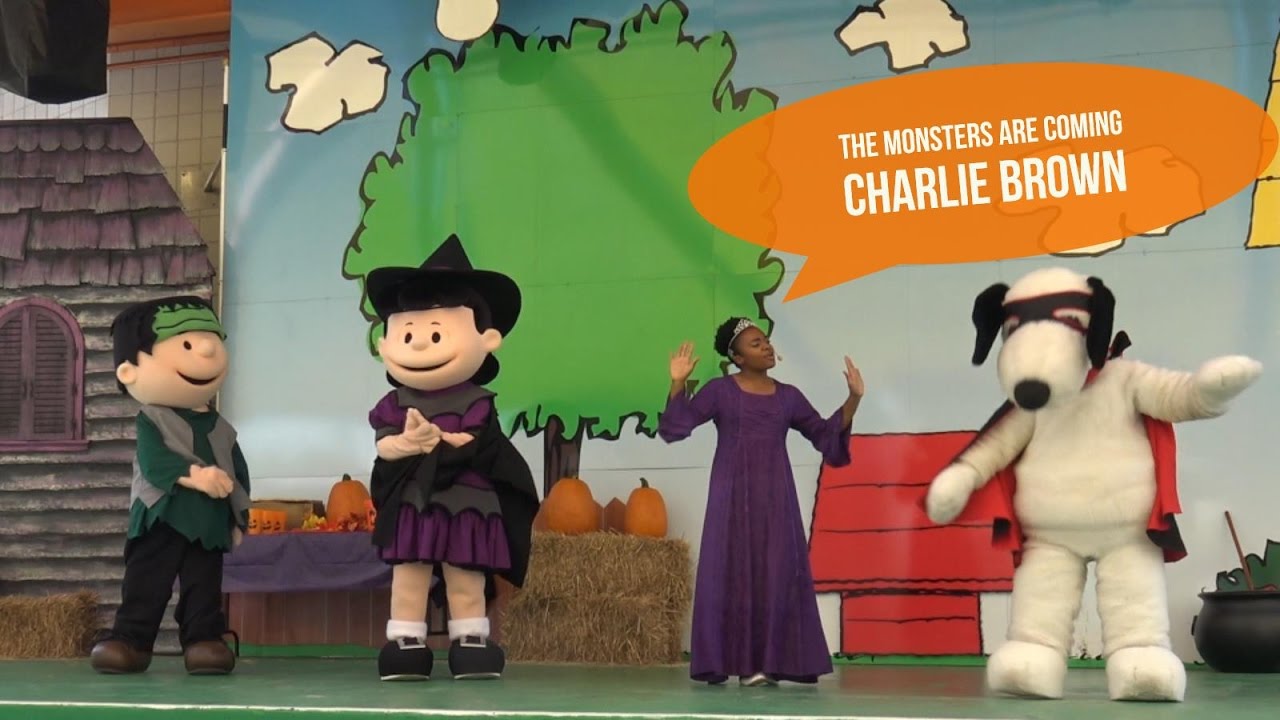 Carowinds 2016 The Monsters are Coming Charlie Brown - YouTube