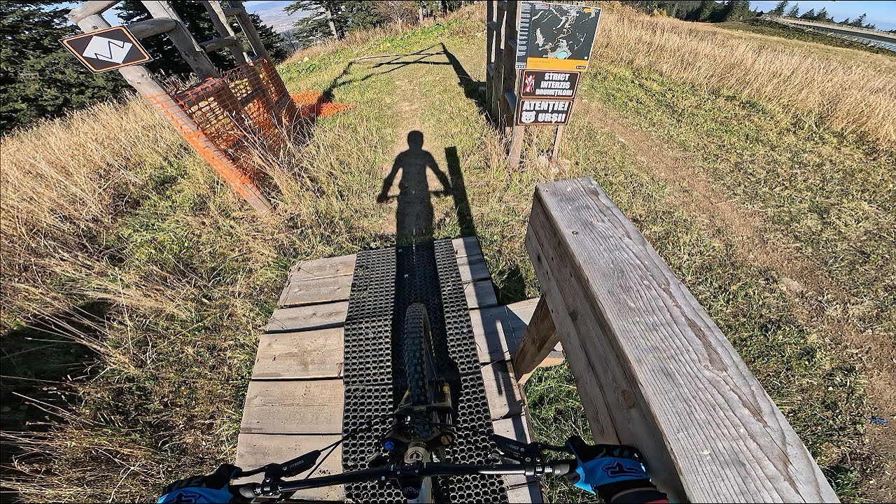 Black line-ul de concurs- Postavaru Bike Park - YouTube