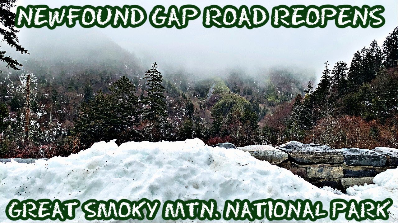 SNOW ON NEWFOUND GAP RD Great Smoky Mountains National Park - YouTube