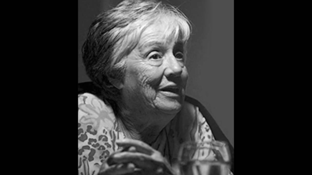 Circe Maia - Un regalo - YouTube