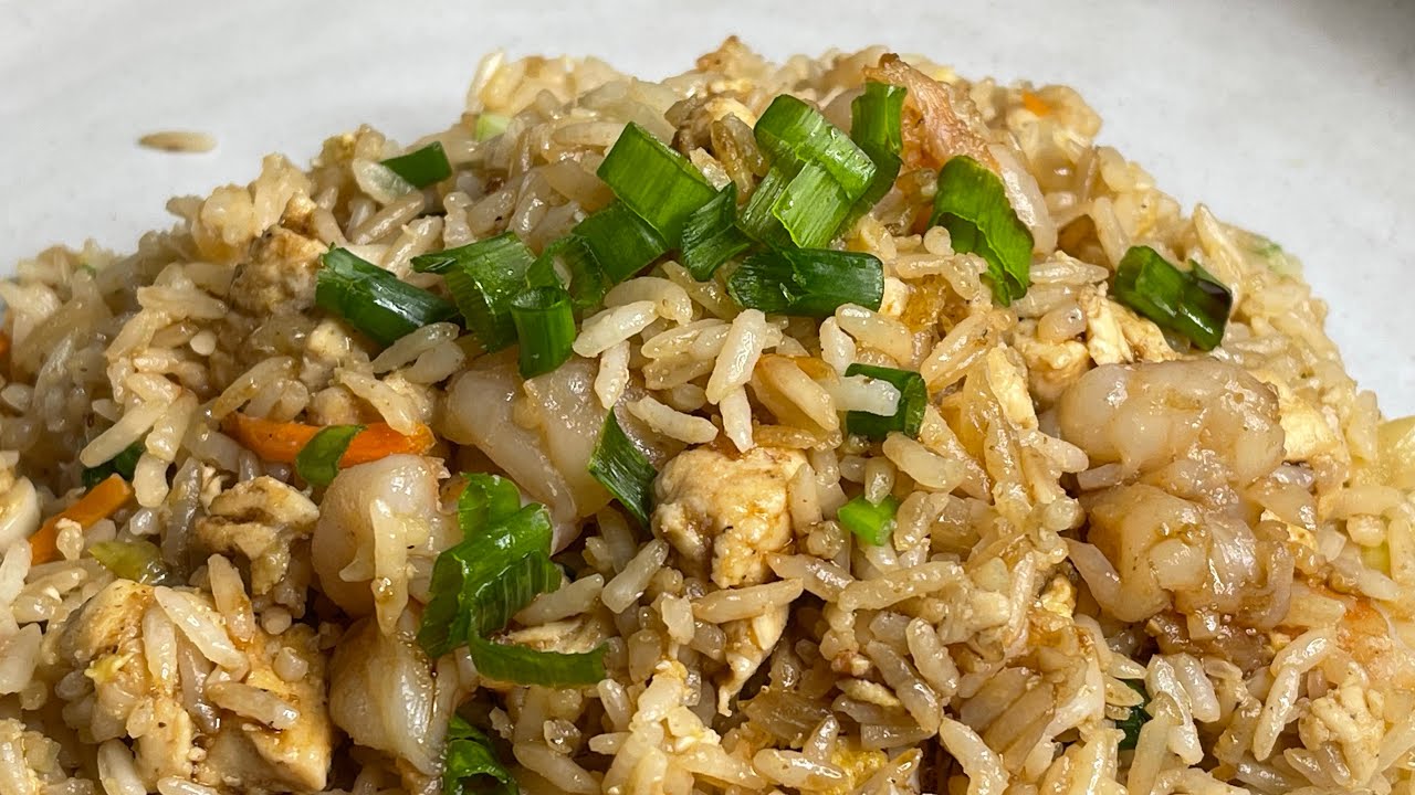 HOW TO MAKE FRIED RICE #friedrice #friedricerecipe #chickenfriedrice ...