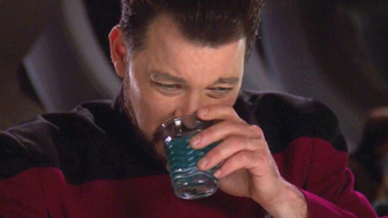 Star Trek The Next Generation: Masks Deleted Ten Forward scene Restored ...