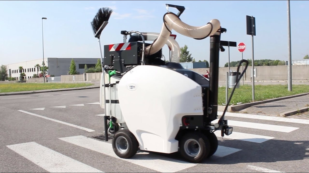 TSM Aria 240 Super - Eco-Friendly Outdoor Vacuum Cleaner - YouTube