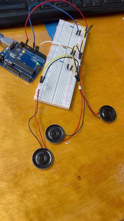 song played using arduino and three mini speakers! :) - YouTube