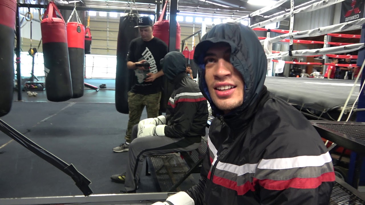 Misael Chino Rodriguez Workong Out EsNews Boxing - YouTube