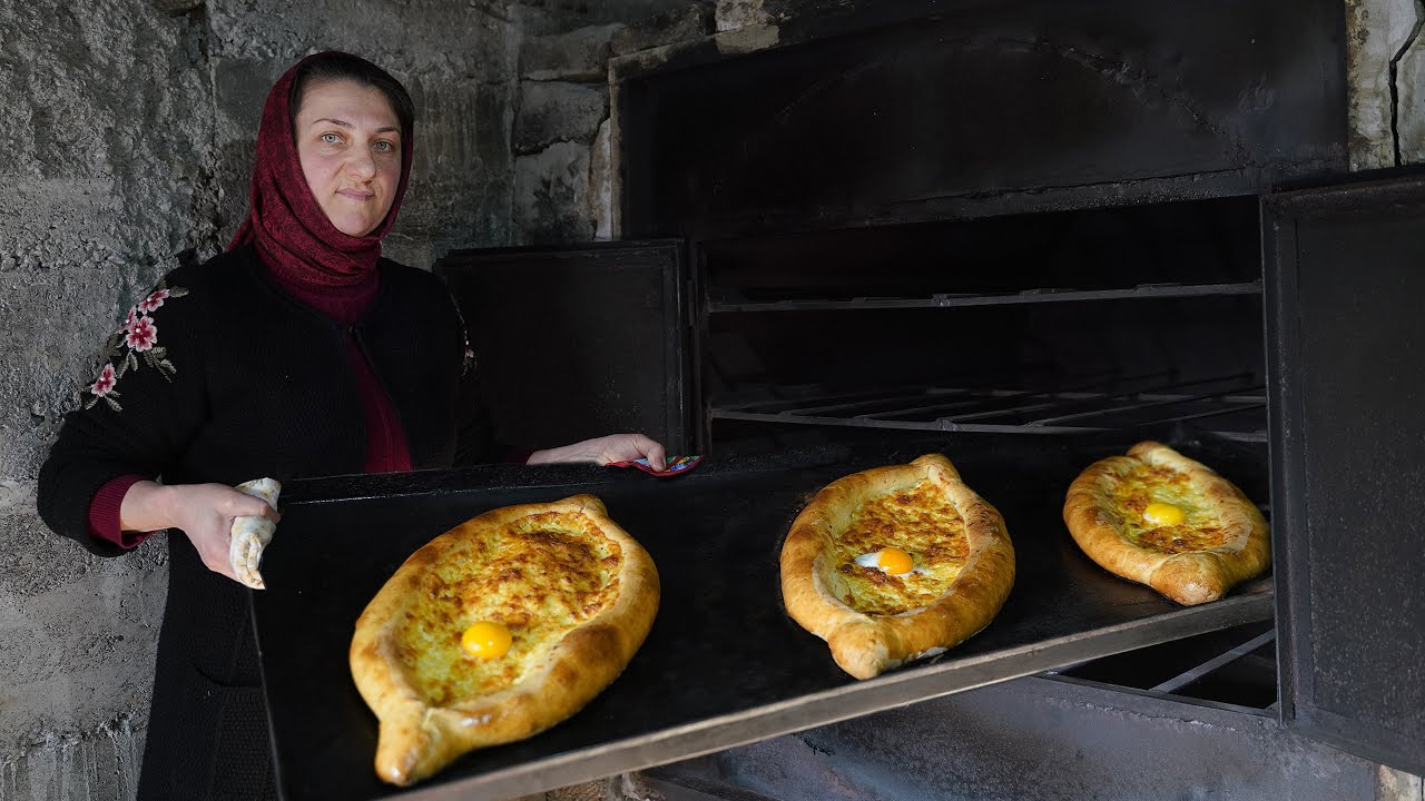 Delicious Khachapuri recipe in the village - Making Georgian cheese ...