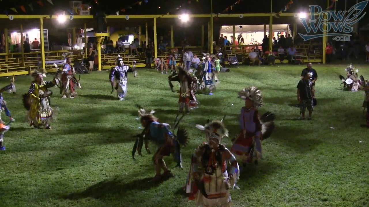 Men's Traditional - 2018 Crow Creek Pow Wow - PowWows.com - YouTube