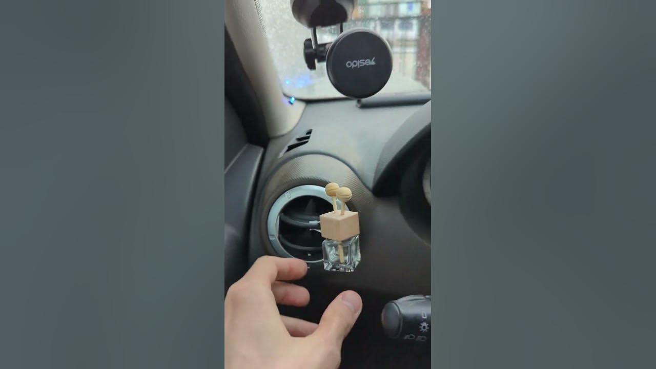 Удобный ароматизатор в авто #ароматизатовавто #авто #вонючка #духивавто ...