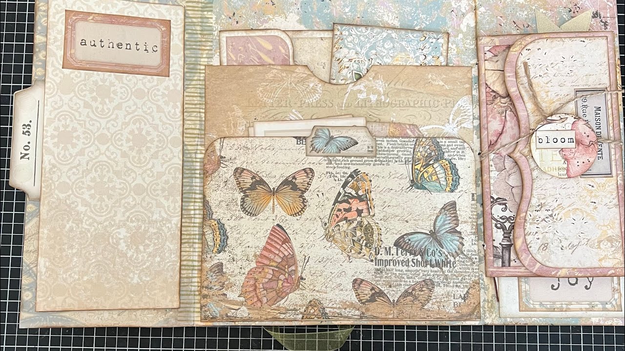 Look inside! Flips, flaps and pockets in this junk journal folder ...