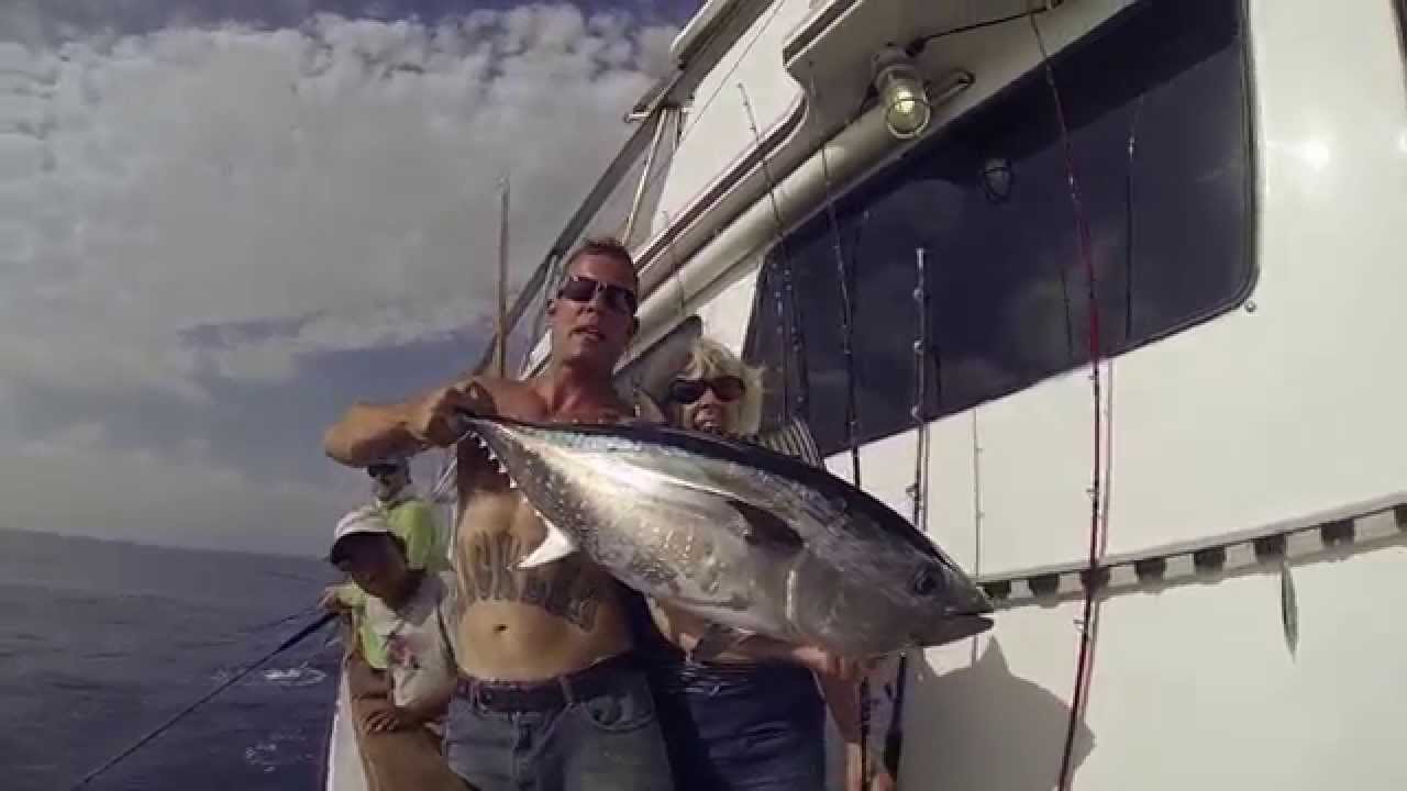 BlueFin Tuna - Fishing at the Tuna Pens • Fisheye Channel - YouTube