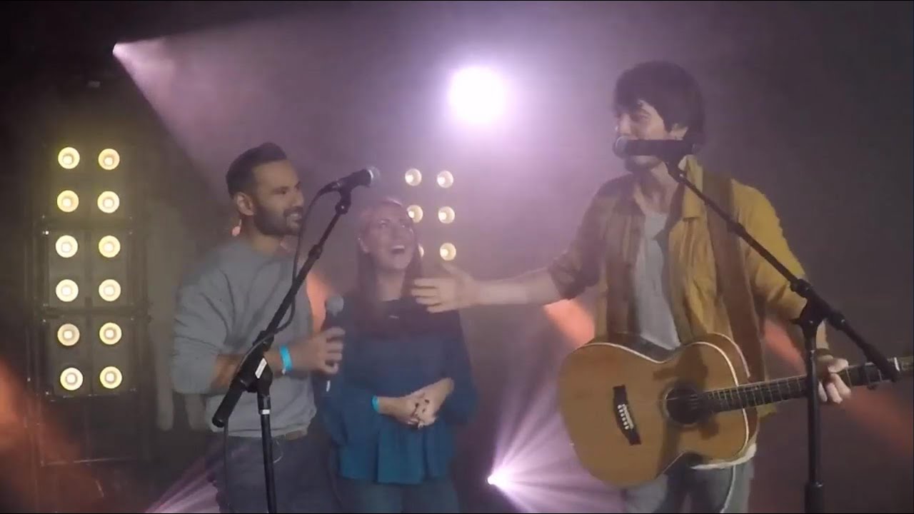 WATCH: She said yes on stage at Stone Pony in Asbury Park during a ...