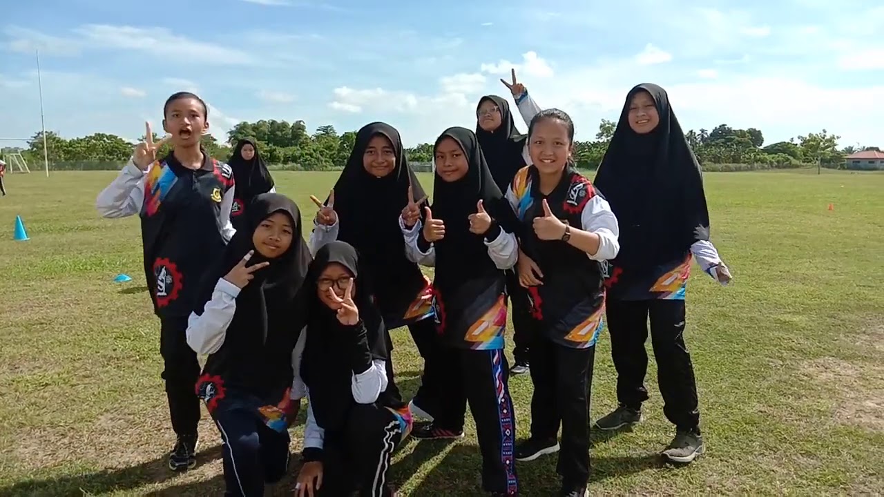 Frisbee Perempuan Final Sukan Asrama T1 MRSM TMFS - YouTube