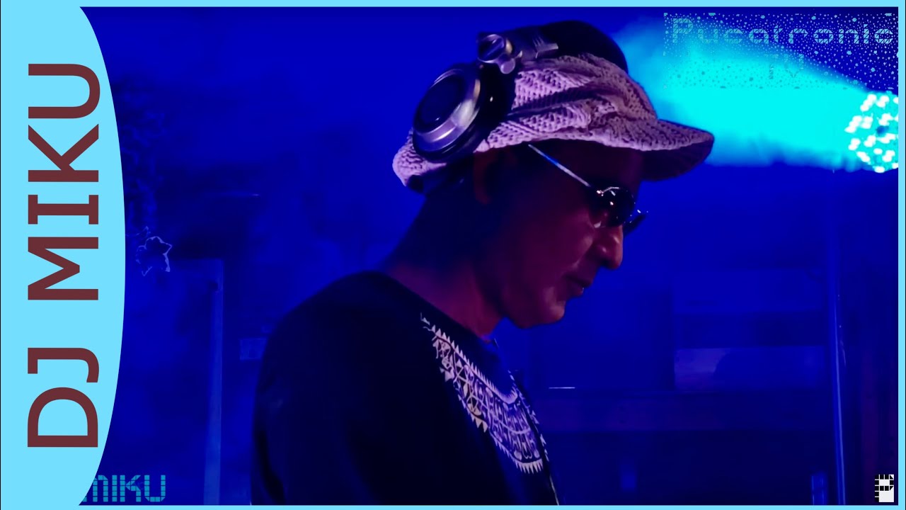 DJ MIKU Live DJ set Sound Upgrade - YouTube