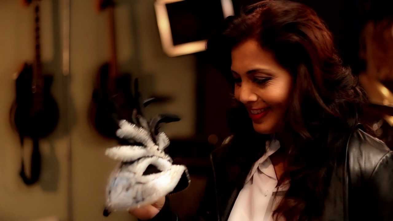 Bollywood Queen Indiraa Official Video - YouTube