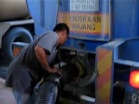 Quick Response - Water in any oil e.g Palm Oil Monitor - YouTube