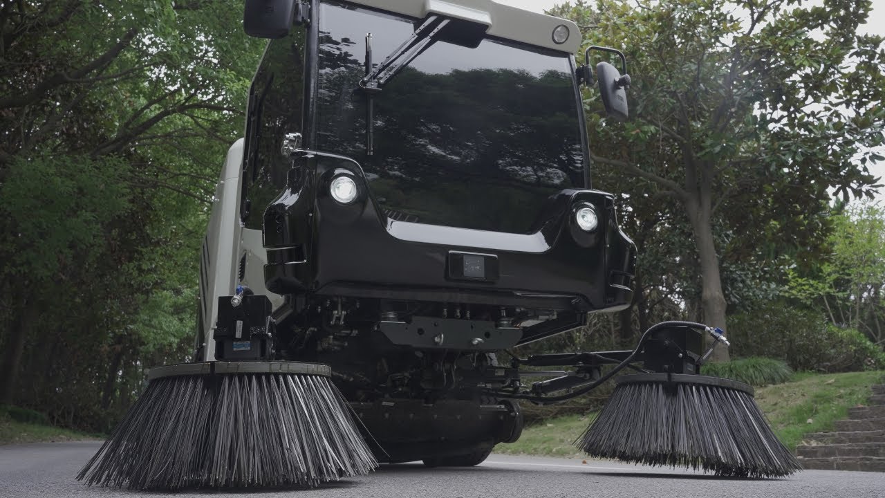 Autonomous Sweeper Autowise V3 Use Cases Showcase - 30 Cities Worldwide ...