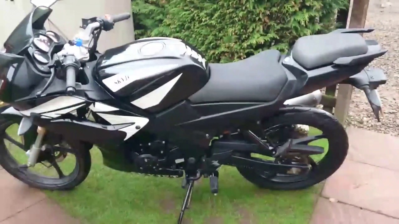 Honda Skyjet 125 Startup and running - YouTube