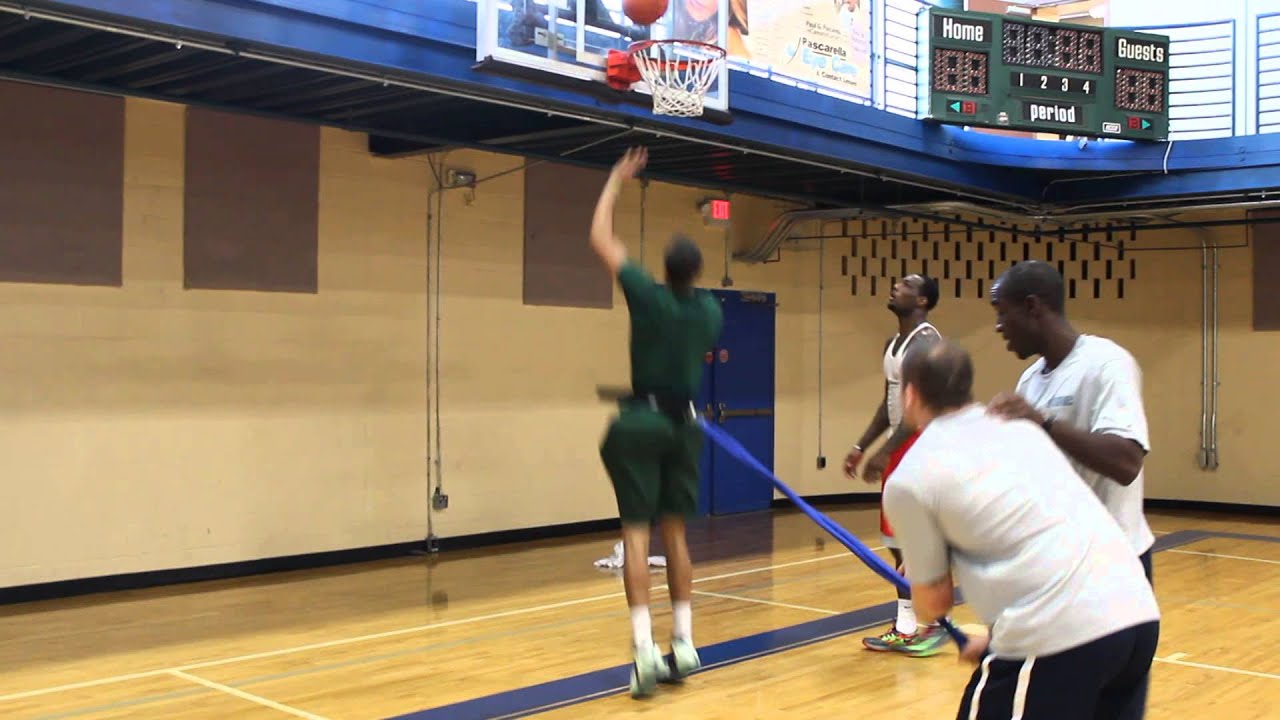 Power Layup Drills | Pendarvis Williams | Dime Athletics - YouTube