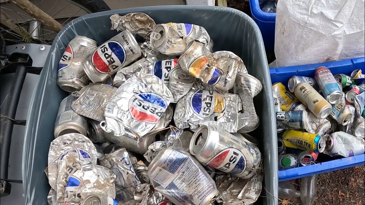 Collecting cans from the ditch so many diet Pepsi’s - YouTube