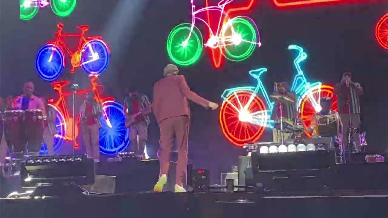 “Juan Luis Guerra”, El Niagara en bicicleta - YouTube