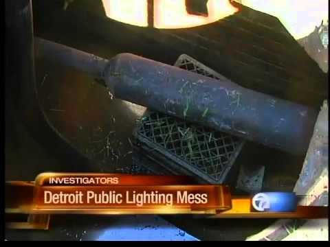 Detroit Public Lighting Mess - YouTube