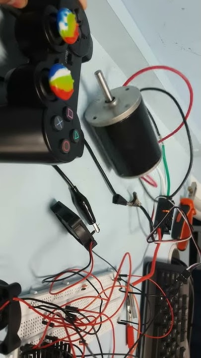 Controlling DC motor with ps2 controller, arduino uno - YouTube