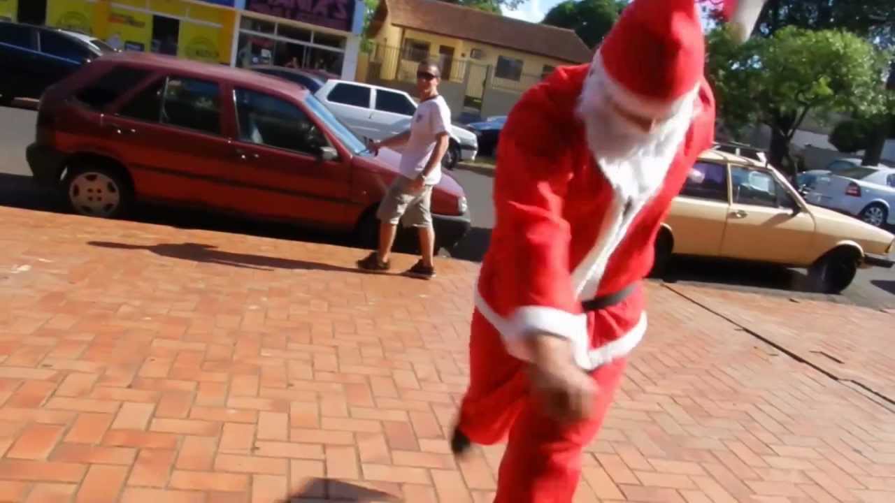 Zika da Fronteira - Santa claus Mosh - YouTube